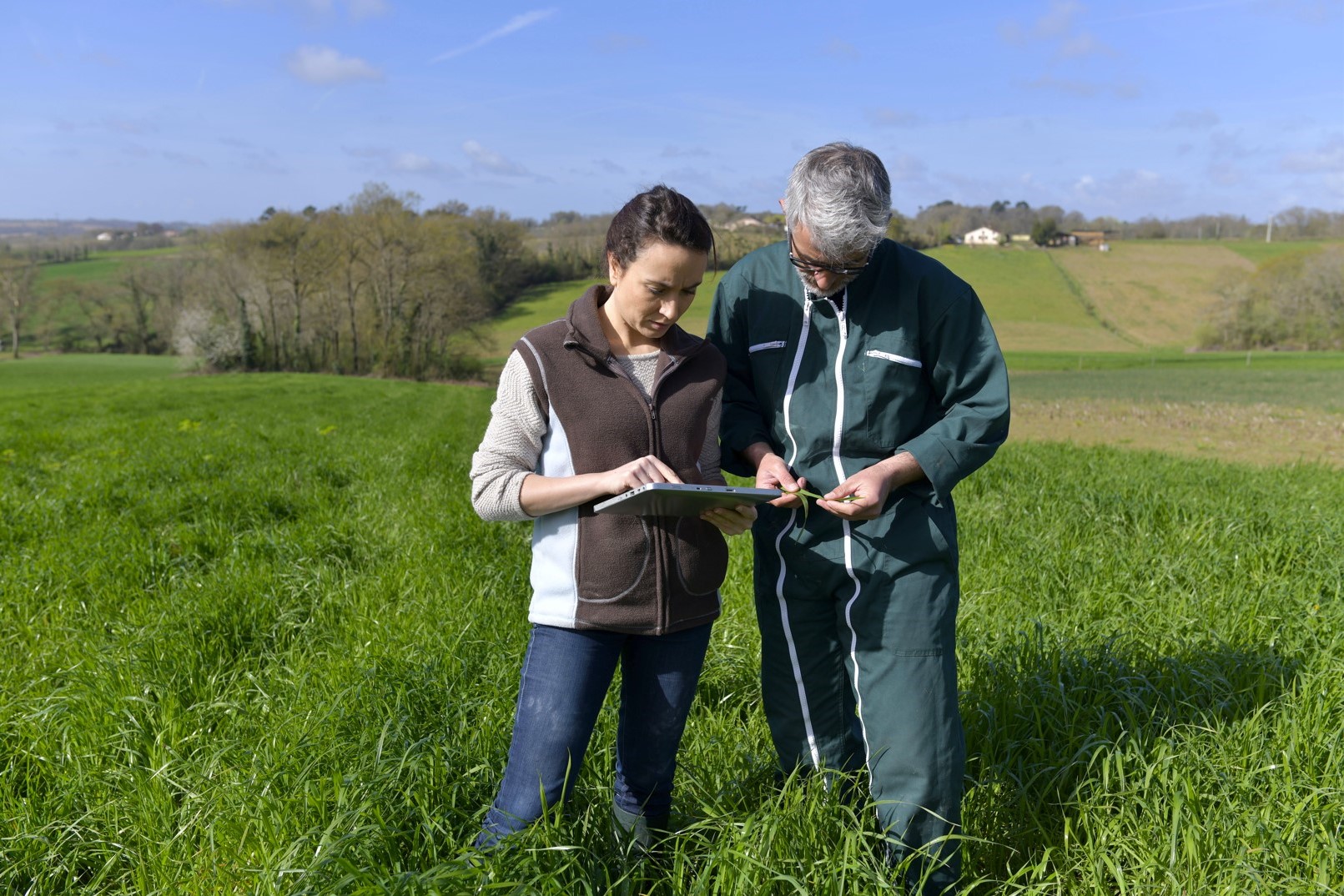 Mobile operators sign key Shared Rural Network agreement - Shared Rural ...